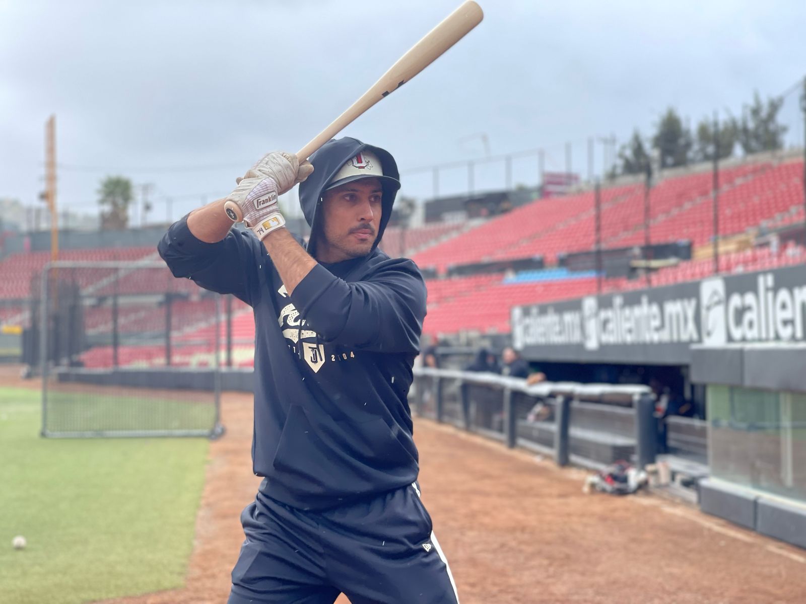 Isaac Rodríguez regresa con Toros de Tijuana para la temporada 2025